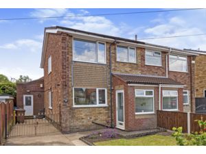 3 bedroom semi-detached house for sale in Boothferry Road, Hessle, HU13 0NQ