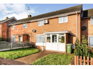 3 bedroom terraced house for sale in Whitmore Way, Basildon, SS14 2PE