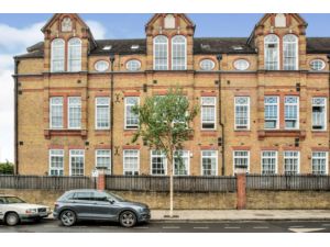 3 bedroom ground floor maisonette for sale in Scholars Place, London ...